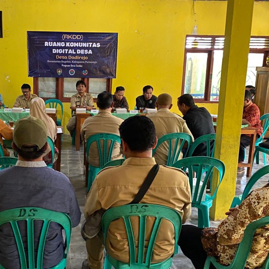 Mewujudkan Visi Desa Cerdas Melalui Program Ruang Komunitas Digital ...